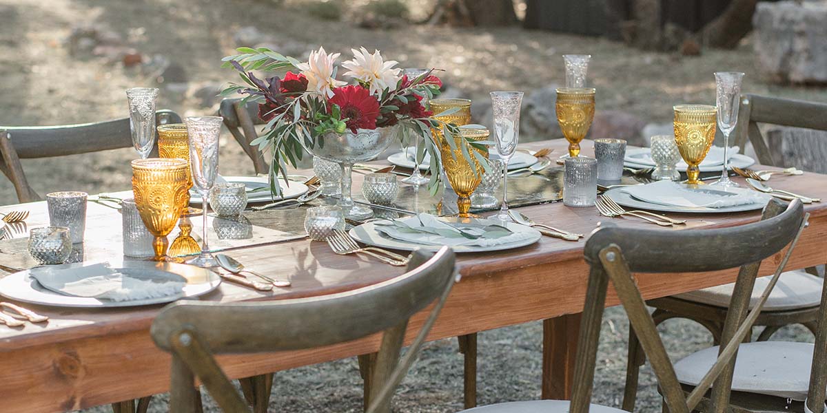 Top 10 Outdoor Dinner Table Setting Ideas to Take Your Al-Fresco Dinin
